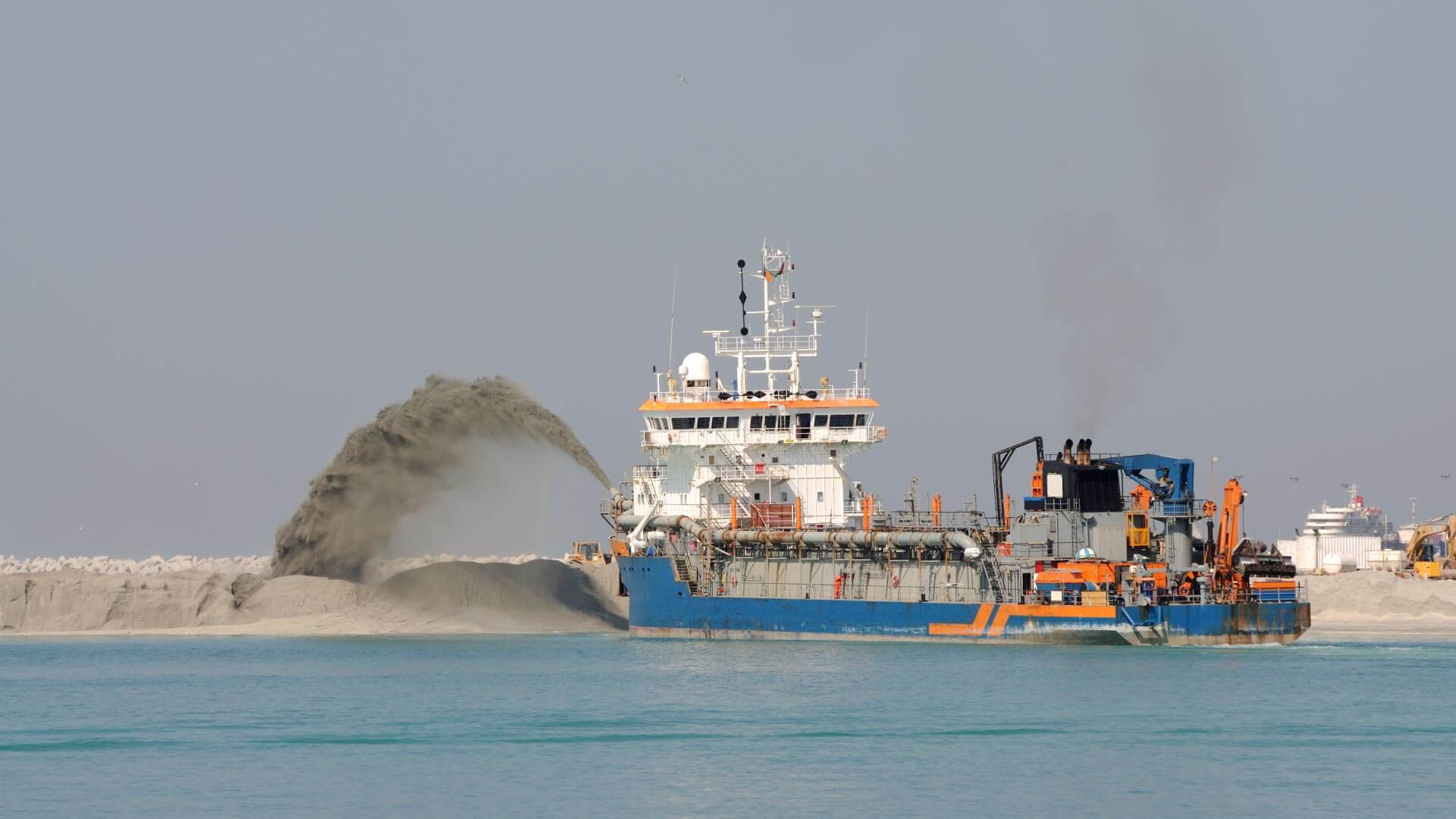 How Dredging Companies Support Coastal Development?